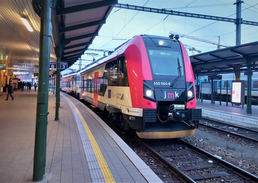 České dráhy vyhrály výběrové řízení na provoz vlaků Moravia na jižní ...