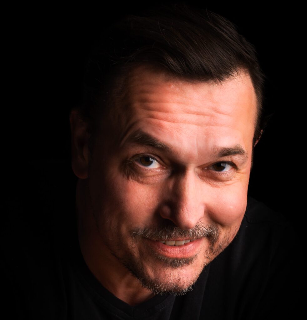 Oblíbený brněnský herec Petr Štěpán dnes slaví padesátiny - Brňan