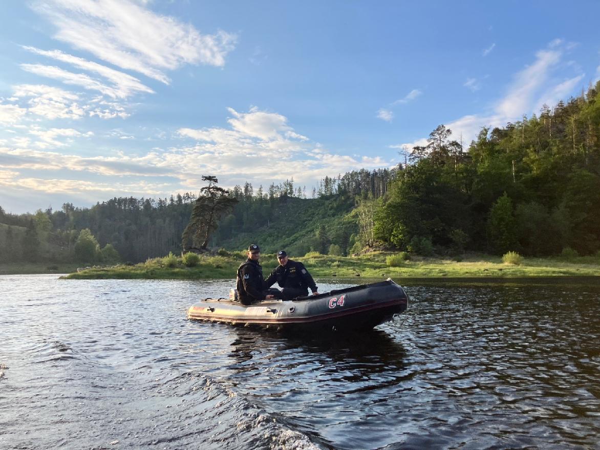Policisté vodohospodářům z Povodí Moravy pomohou s kontrolou vodních ...